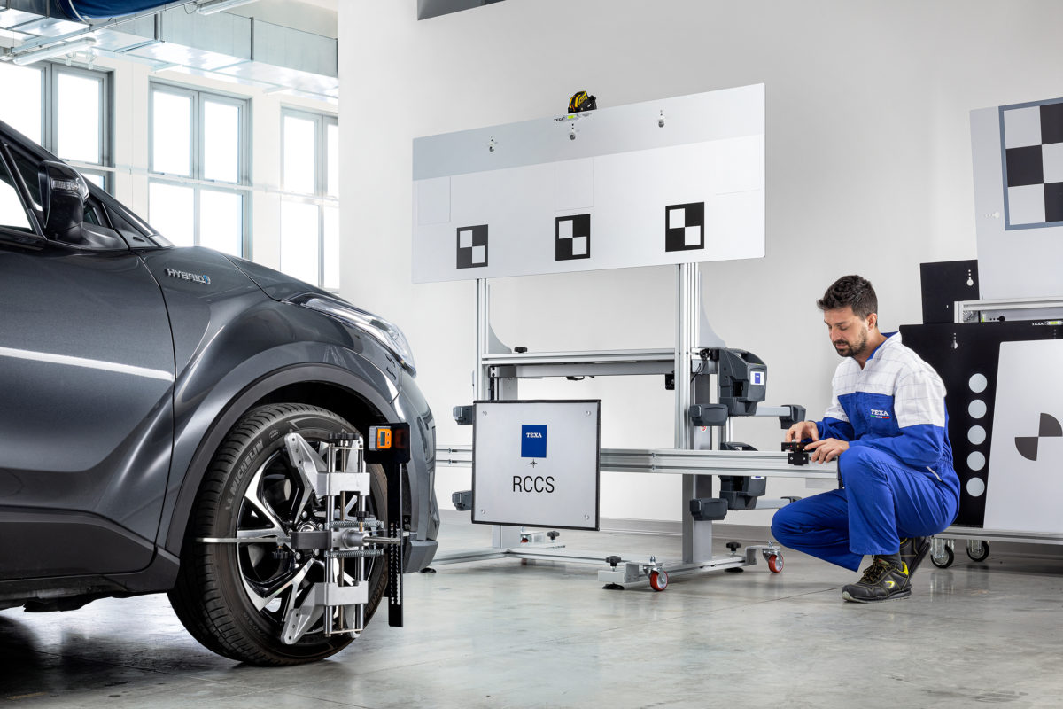 AOM 230 ADAS systems for Car - TEXA